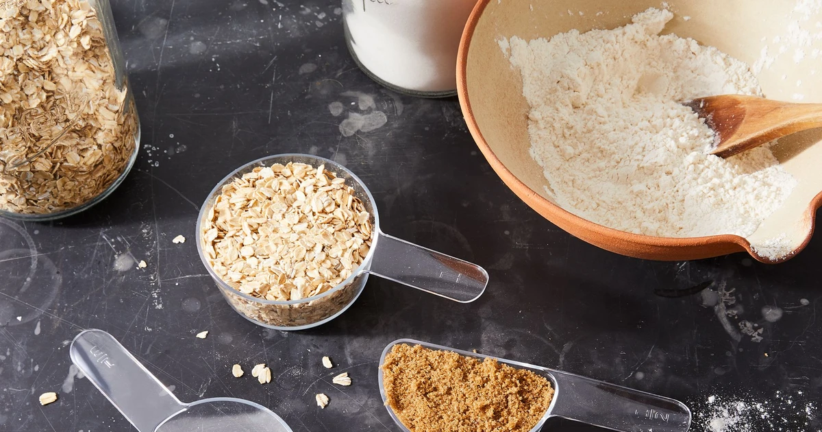 Newbie Bakers Will Love These Visual Measuring Cups