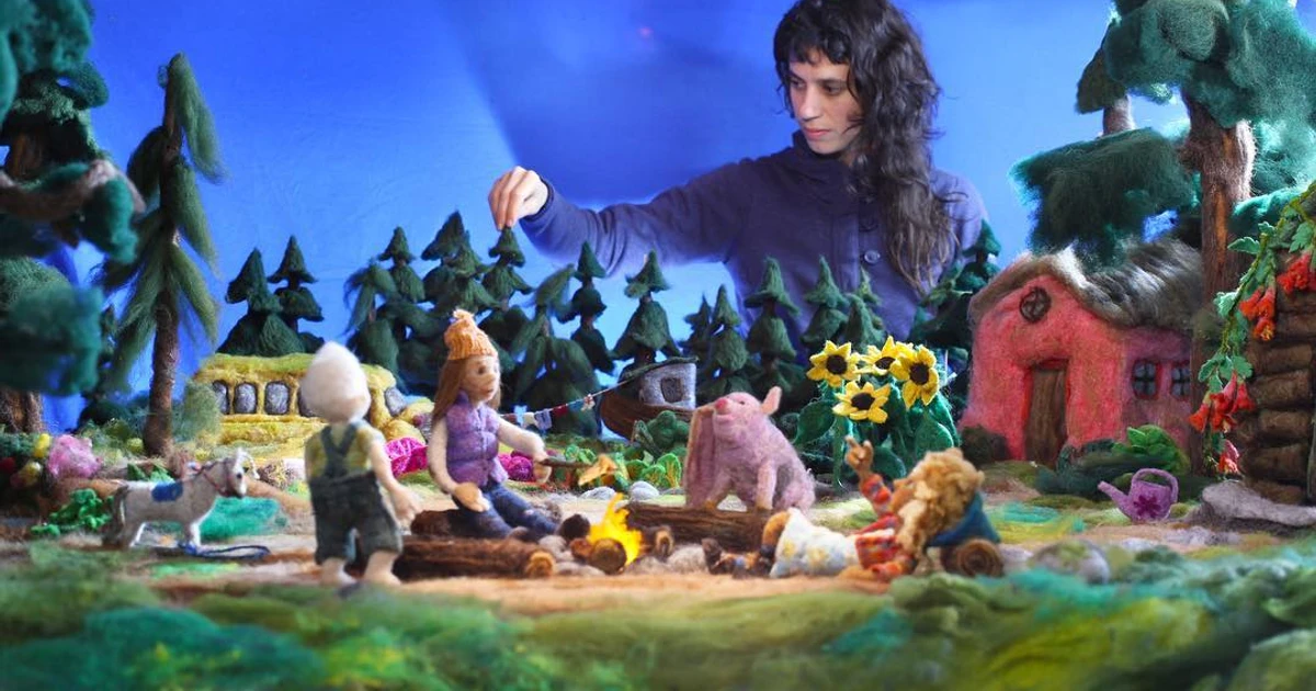 Andrea Animates - Andrea Love Is A Well-Known Stop Motion Animator And ...