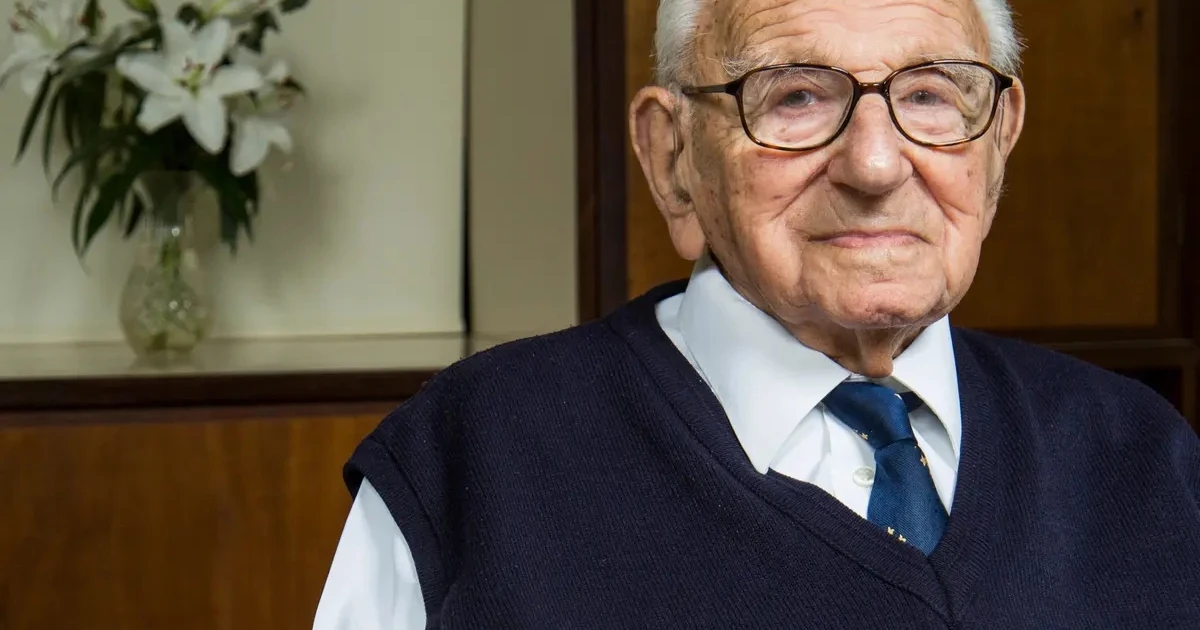 Sir Nicholas Winton - The Man Who Saved 669 Children From Holocaust