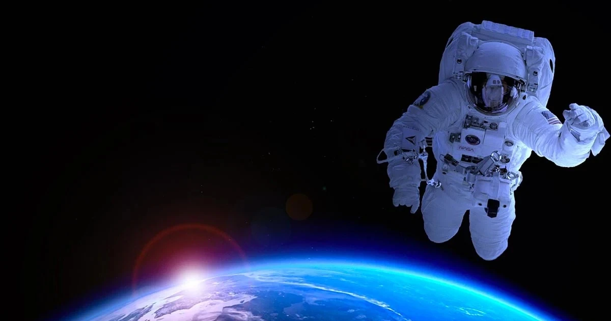 What Happens If Someone Dies In Space? A Fascinating Look At The Final ...
